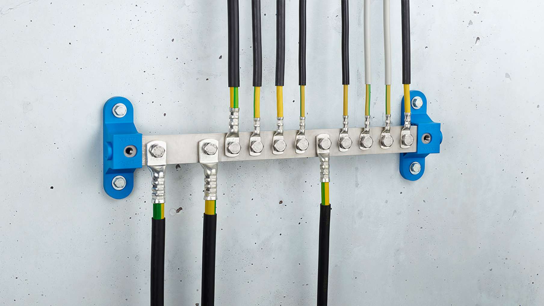 Equipotential bonding in hazardous areas
