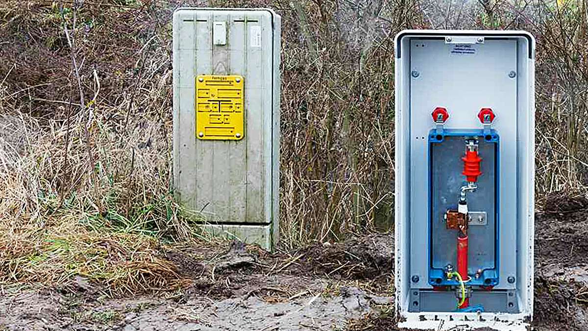 Pipelines: Ex isolating spark gaps