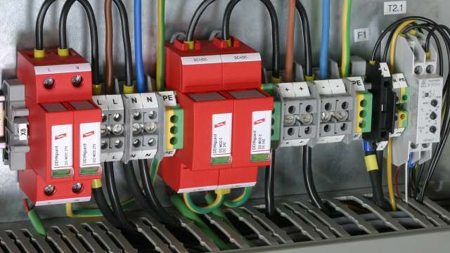 Functional buildings – Surge protection by DEHN
